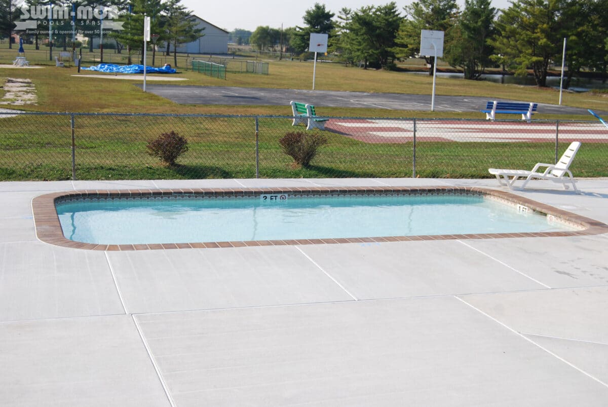 Commercial Pools - Swim-Mor Pools and Spas